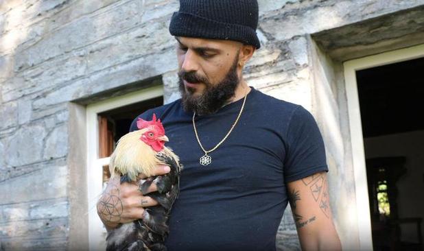 5ive singer Abz Love's life on a farm to be shown on BBC Two - TV News ...